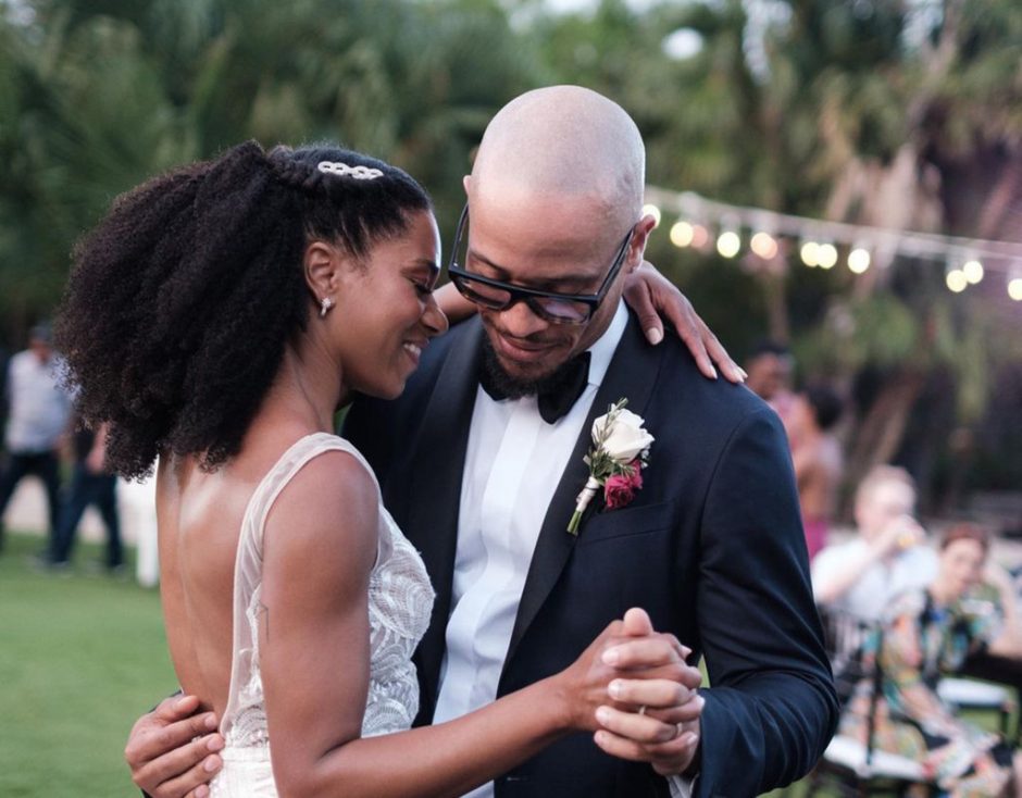 Who is Kelly McCreary? Everyting about her Parents, Sister, Siblings ...