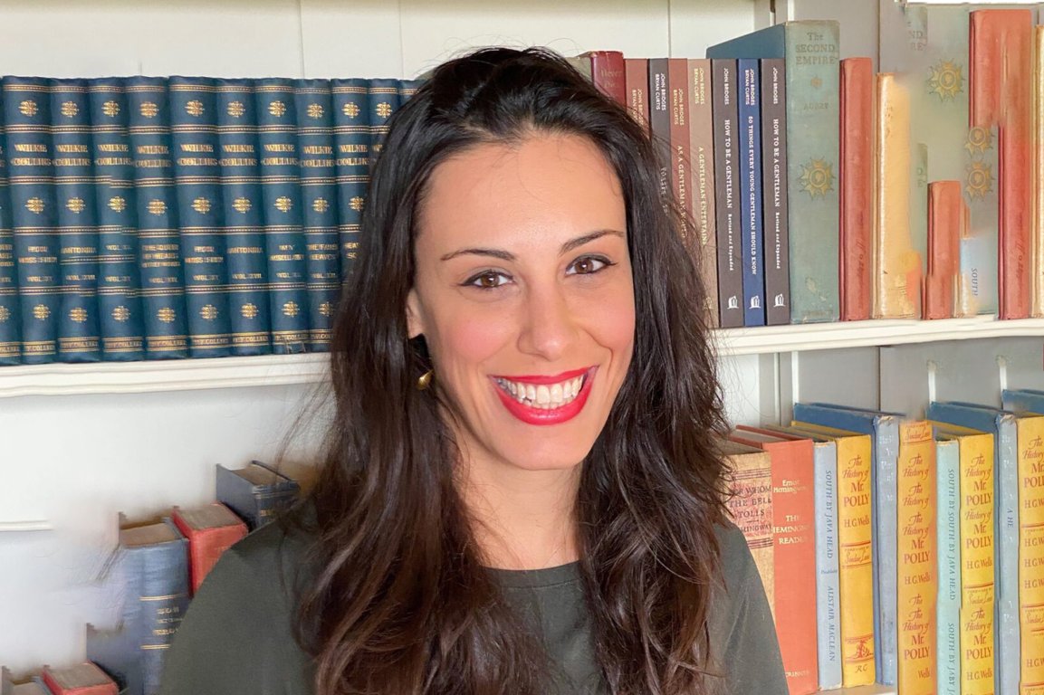 Jenin Younes Age, Husband, Wikipedia, Biography, Married Life, Religion ...