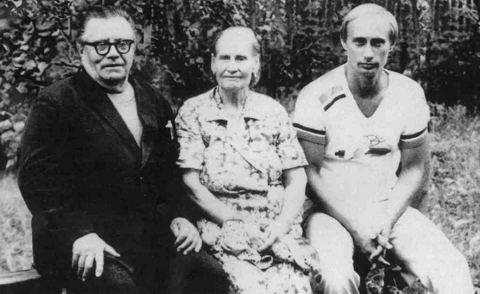 Who is Maria Ivanovna Shelomova? Meet Vladimir Putin's mother, Age ...