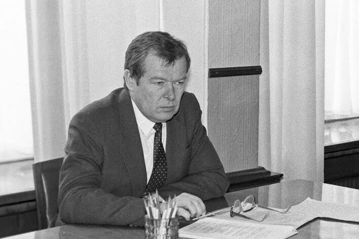 Former KGB Chairman, Vadim Bakatin, passed away at 84 - LatestCelebArticles
