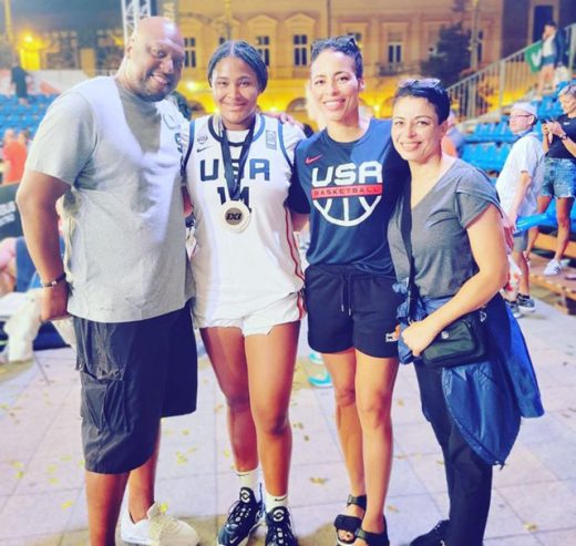 Allison Feaster Age, Family, Meet her husband, Daughter, Net Worth ...
