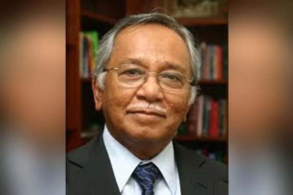 Former Melaka Chief Minister, Mohd Adib Mohamad Adam, Dies at 81 ...