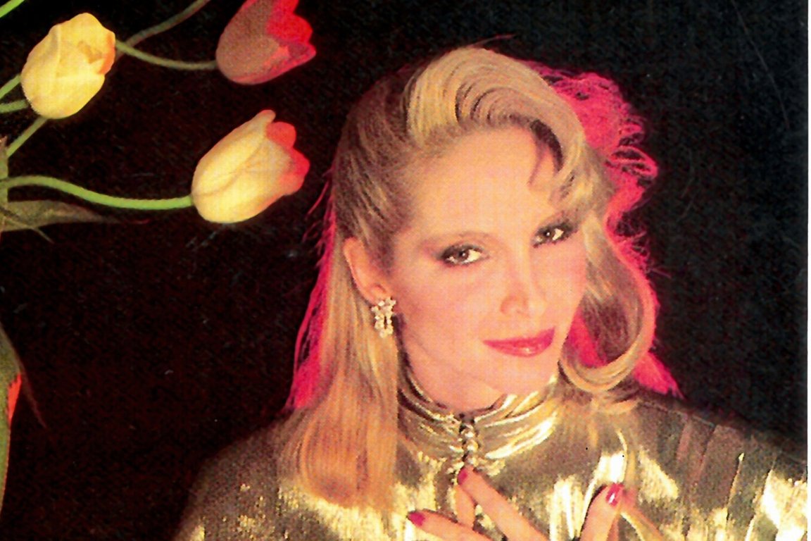 Creator of the Scrunchie, Rommy Hunt Revson, Dies at 78 ...