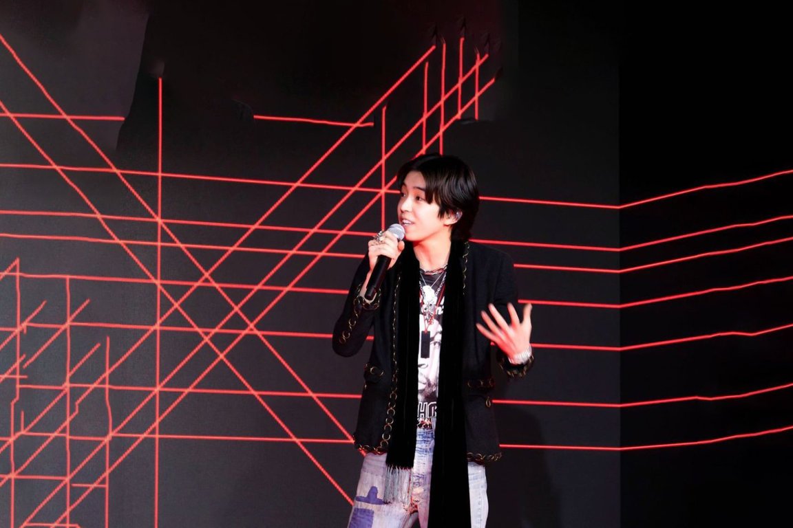 19-year-old Japanese Prodigy vocalist, Yoshi, Has passed away ...