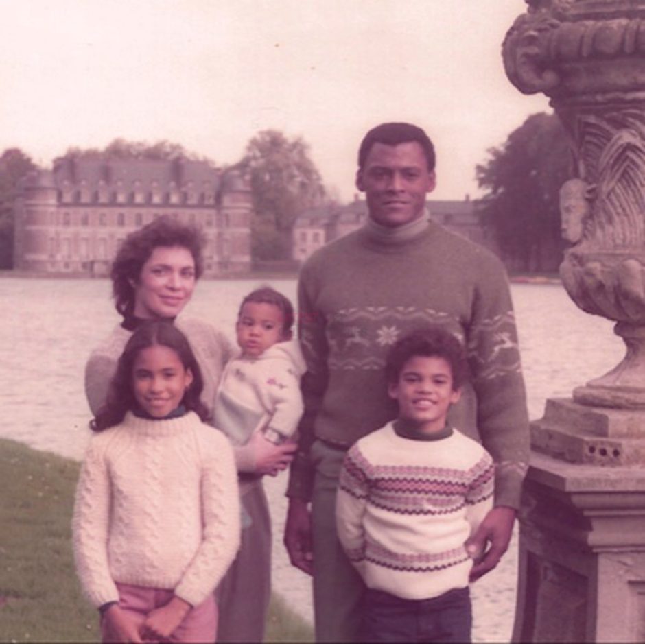 Sage Marie Steele's Family Including his Parents, Husband & Children ...